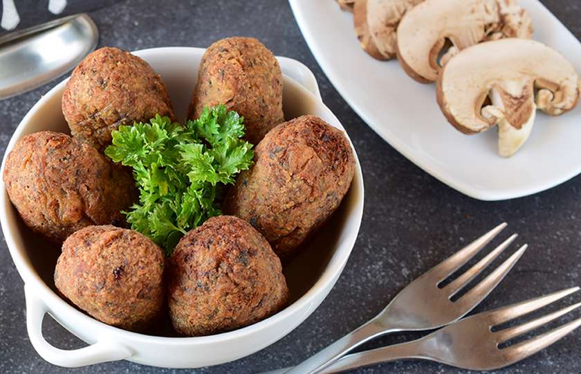 Bolinho de lentilha rosa | Love Veg