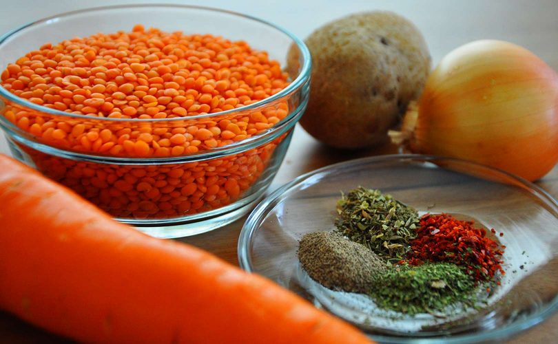 Bolinho de lentilha rosa | Love Veg