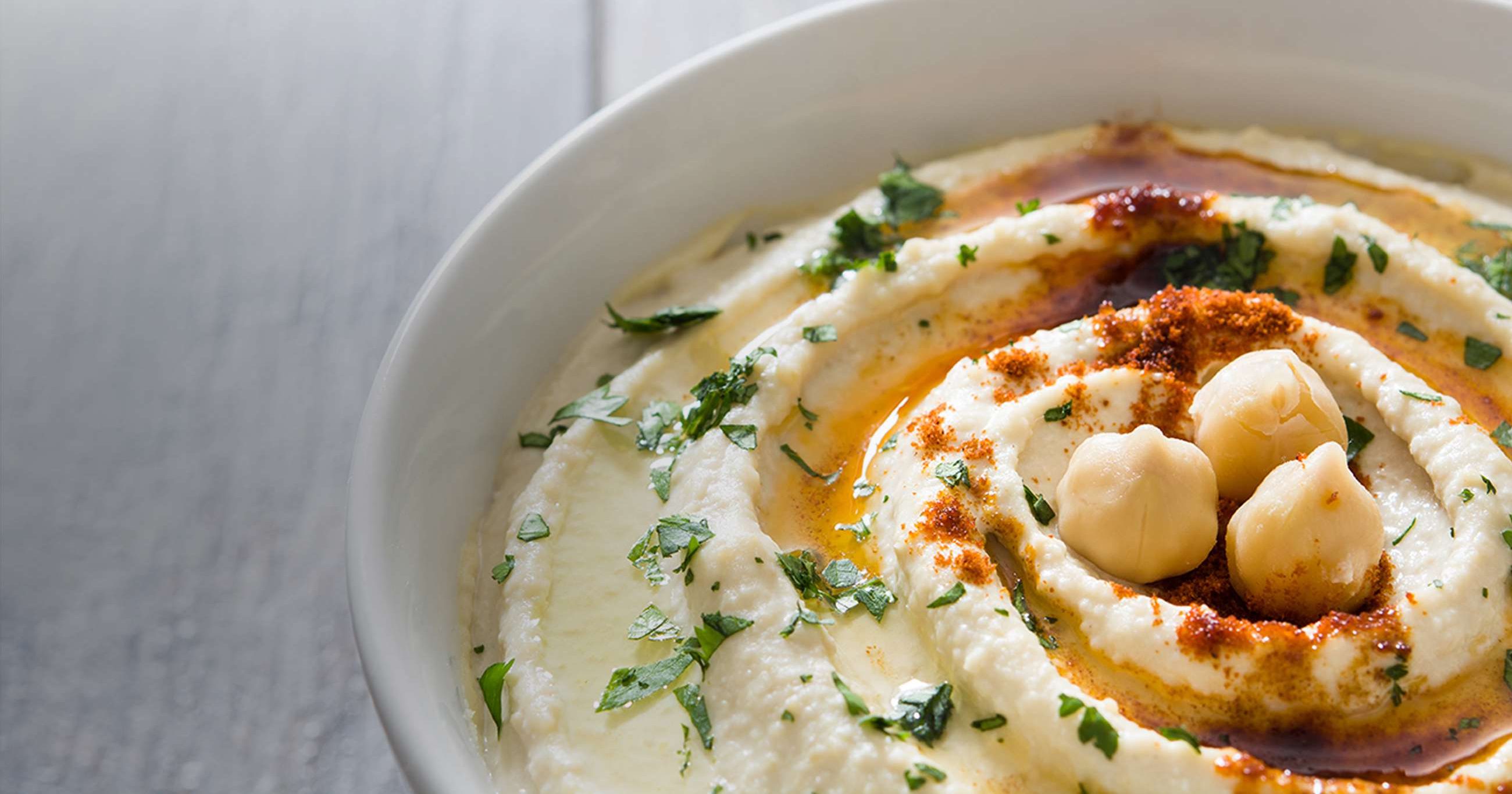 Homus tradicional e de avocado | Love Veg